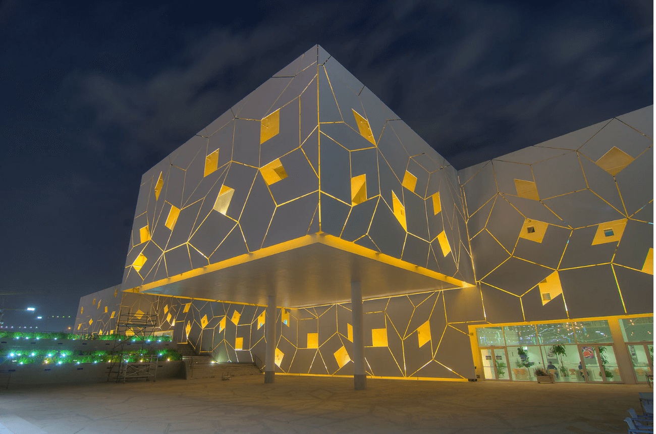 Qatar Liberal Arts and Sciences College – Cesco